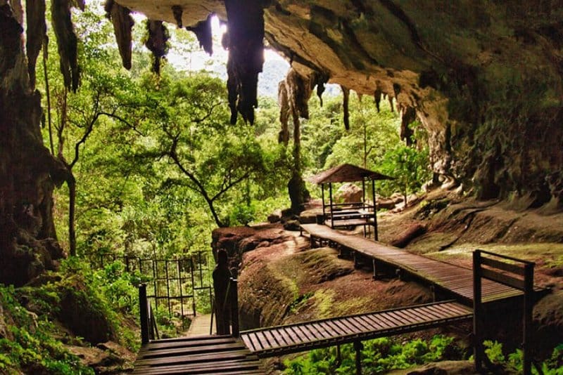 Miri: Pesona Wisata Tapal Batas Malaysia