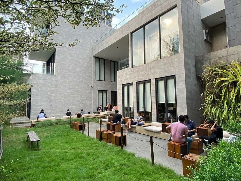 5 Kedai Kopi di Sekitaran Jakarta dengan Konsep Outdoor, Pecinta Kopi ...