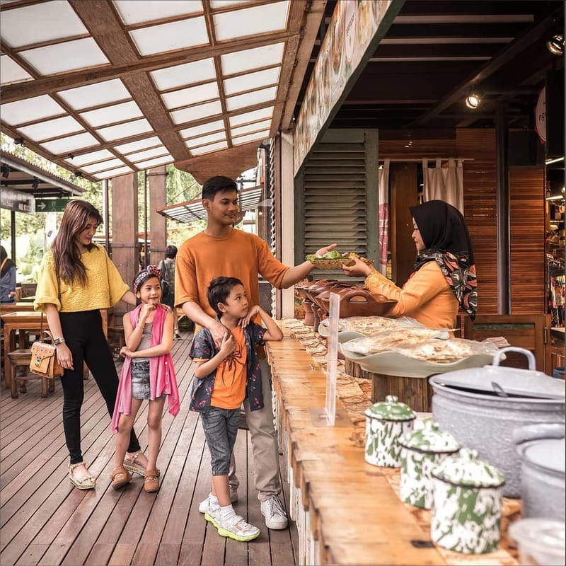 Cobain ke Dusun Bambu Lembang, Wisata Alam yang Modern dan Keren Banget