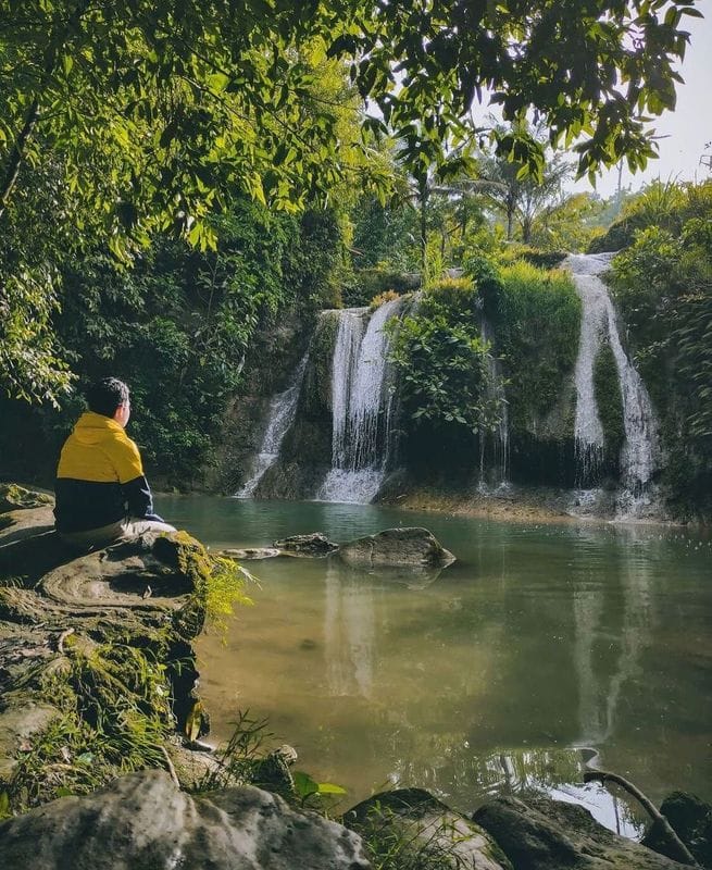 5 Tempat Wisata Air Terjun Di Jogja yang Bikin Pikiran Sejuk