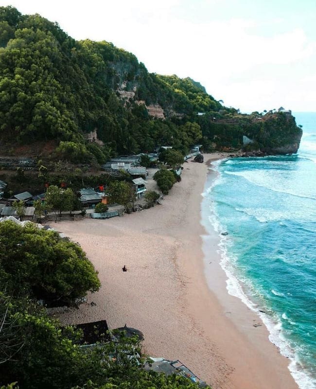 5 Wisata Pantai di Jogja yang Bikin Kangen Sama Suasananya