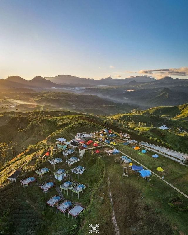 5 Hidden Gem Bandung buat Santai di Akhir Pekan Bareng Pasangan