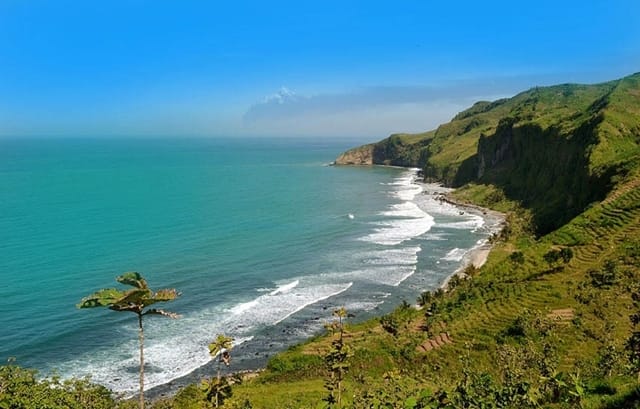 Ayo Berlibur ke Kebumen, Pantai Menganti Sudah Siap Menanti!