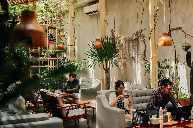 Cafe Bandung Ini Bisa Bikin Liburanmu Makin Seru