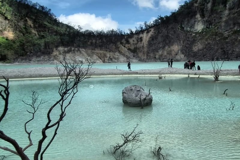 5 Wisata Alam di Bandung Selatan Terpopuler