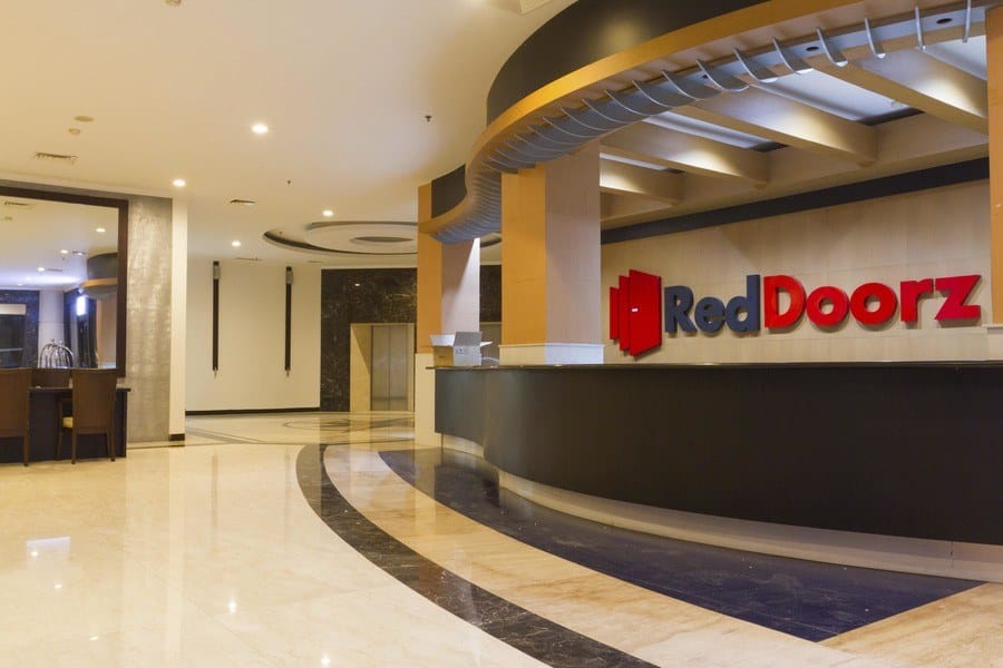 Nggak ada ceritanya RedTraveler dapet tempat nginep yang murah, tapi ...