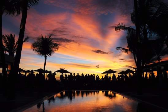 7 Bar di Bali yang Seru dan Asik untuk Dikunjungi