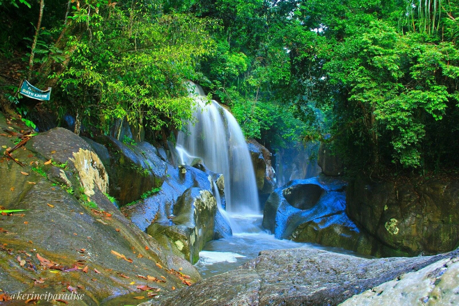 6 Tempat Wisata Di Jambi Paling Populer