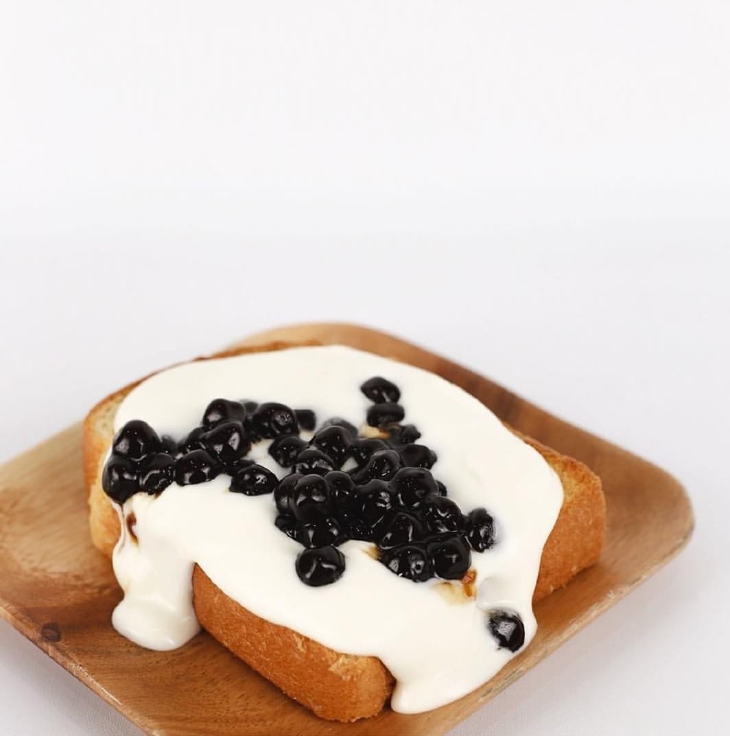 5 Makanan dengan Toping Boba